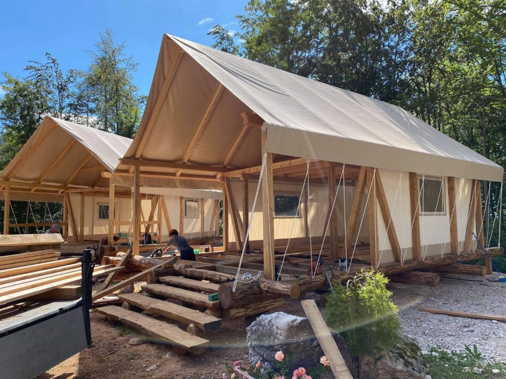 Glamping Makek Jezersko – Organic farmstay | BIGHEAD tents in Bio ...